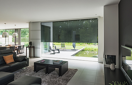 Large windows begged for outdoor solar shading in modern villa | Renson