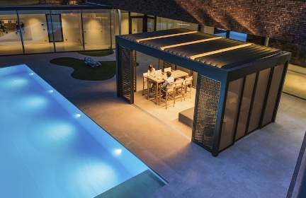 Five must-have pergola lighting designs | Renson US